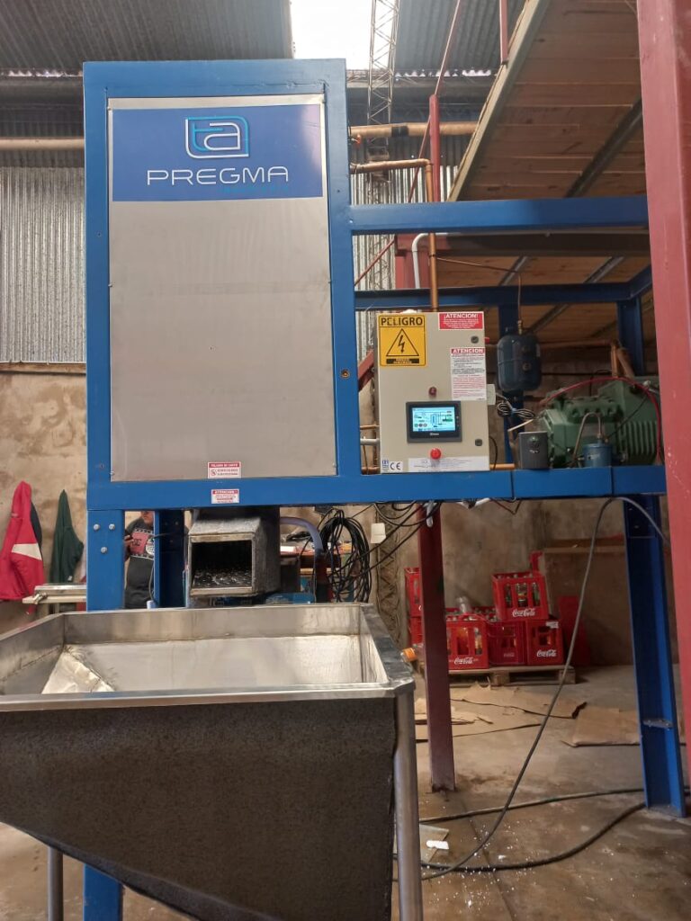 MAQUINA FABRICADORA DE HIELO CILINDRICO – PREGMA Ingeniería
